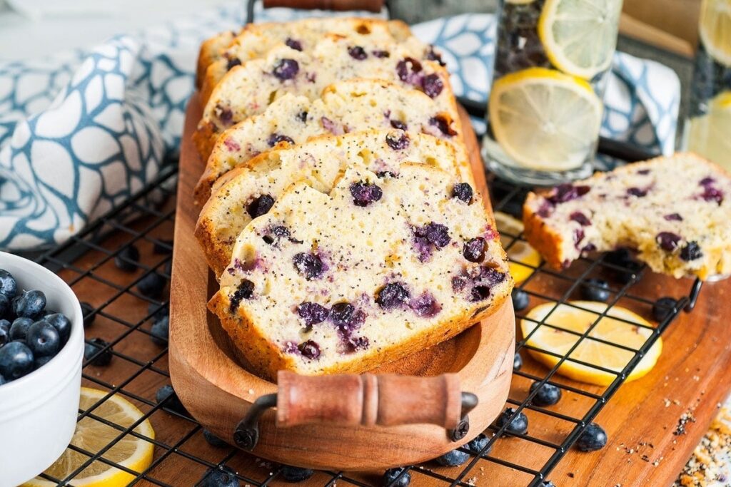 20 Loaf Cakes That Are Easy, Elegant, and Oh-So-Tasty - The Hungry Gourmet