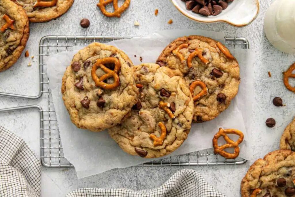 20 Desserts That Will Make Your Bake Sale the Talk of the Town - The ...