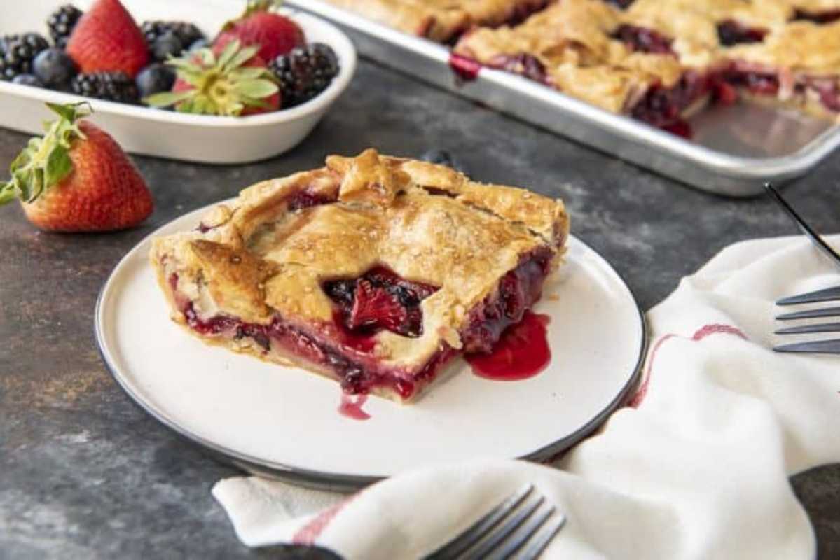 Slab Pies That Make Perfect Desserts For a Crowd - The Hungry Gourmet