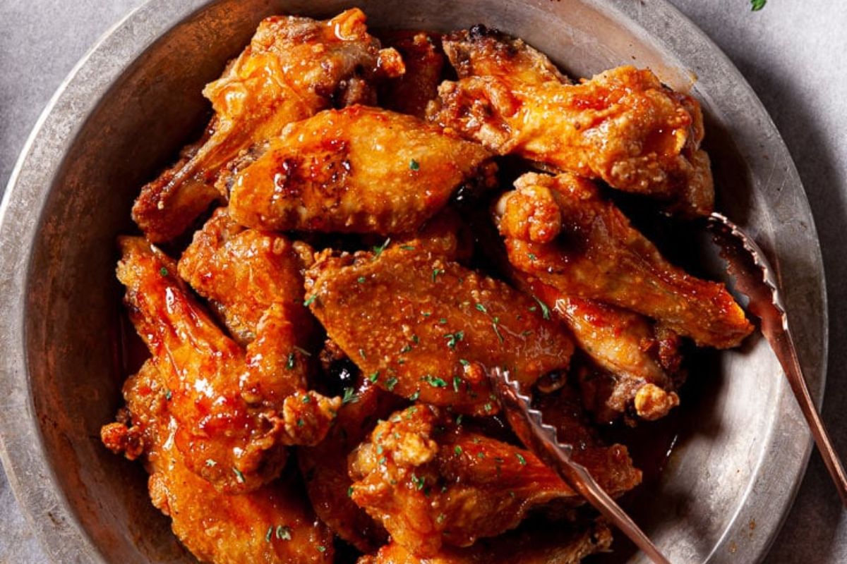 These 15 Chicken Wing Recipes Are the Ultimate Party Starters - The ...