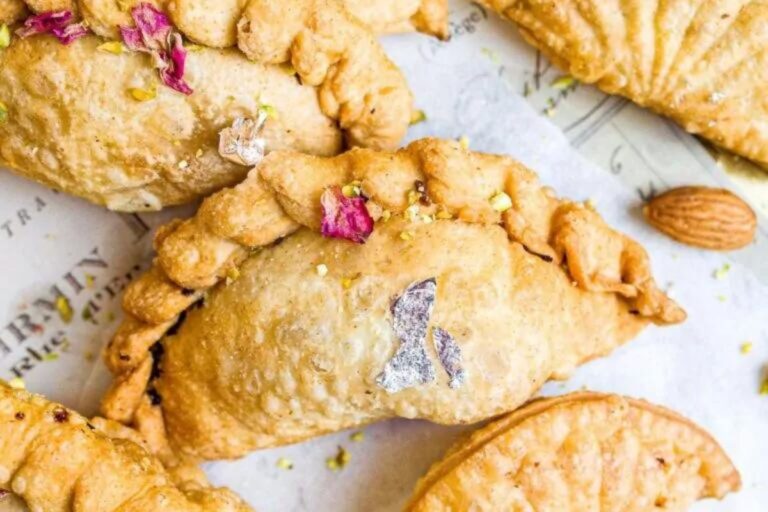 25 International Sweets That Will Make You Want to Pack Your Bags - The ...