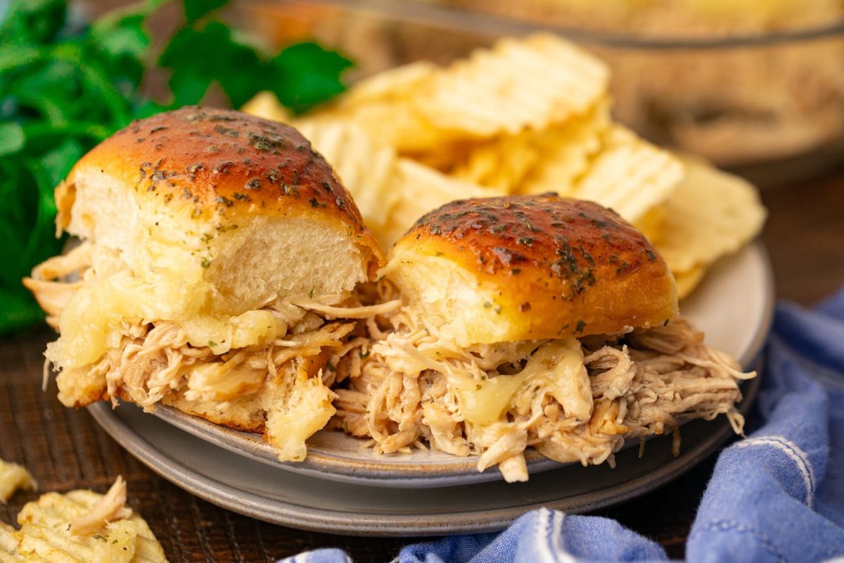 20 Crock Pot Chicken Recipes That Turn Dinner Into a No-Brainer - The ...